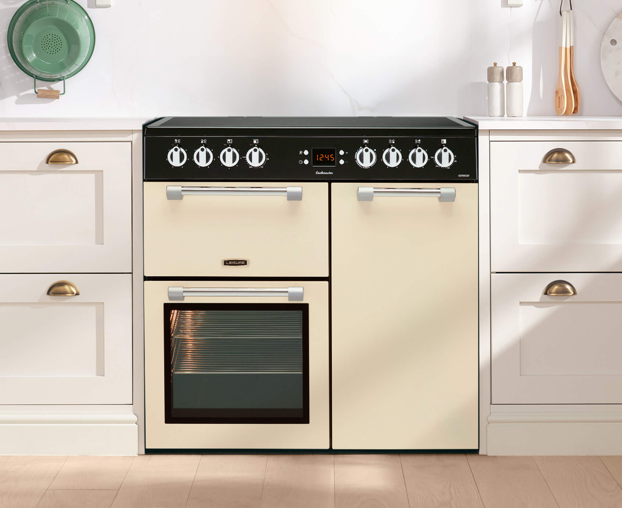 Cream Range Cookers | Find A Retailer | Leisure
